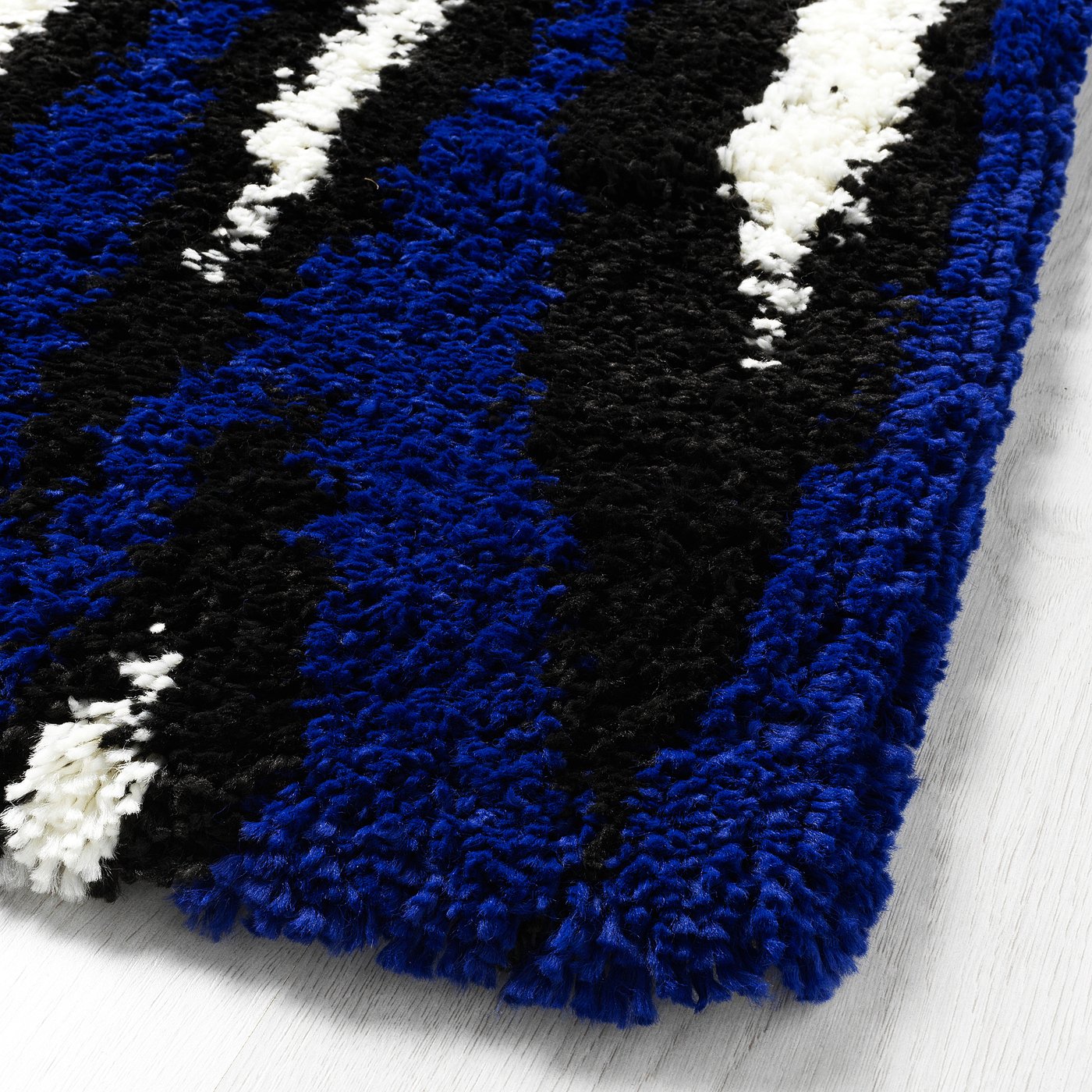 BULLERREMSA rug, high pile blue white/black - IKEA