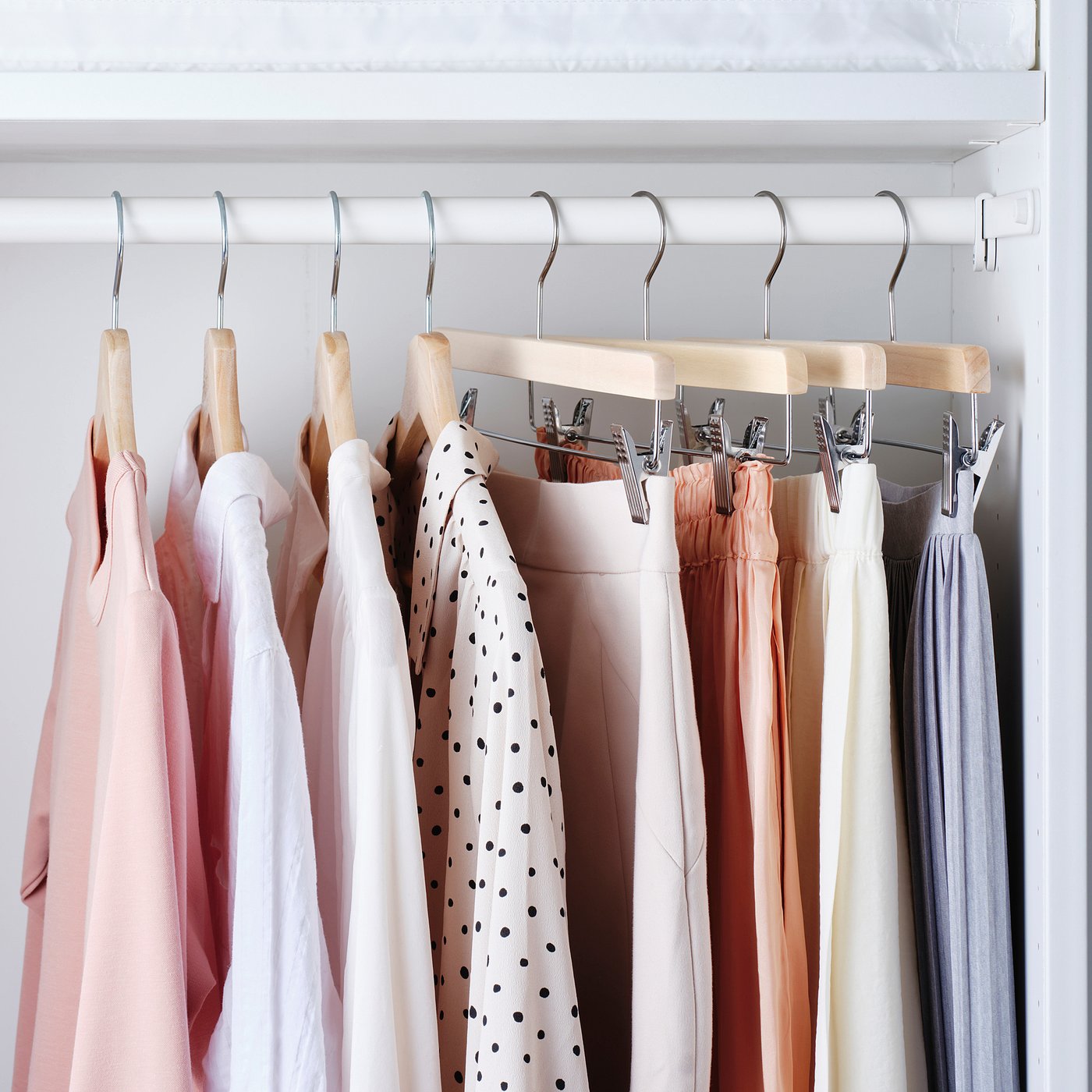 BUMERANG skirt hanger natural - IKEA