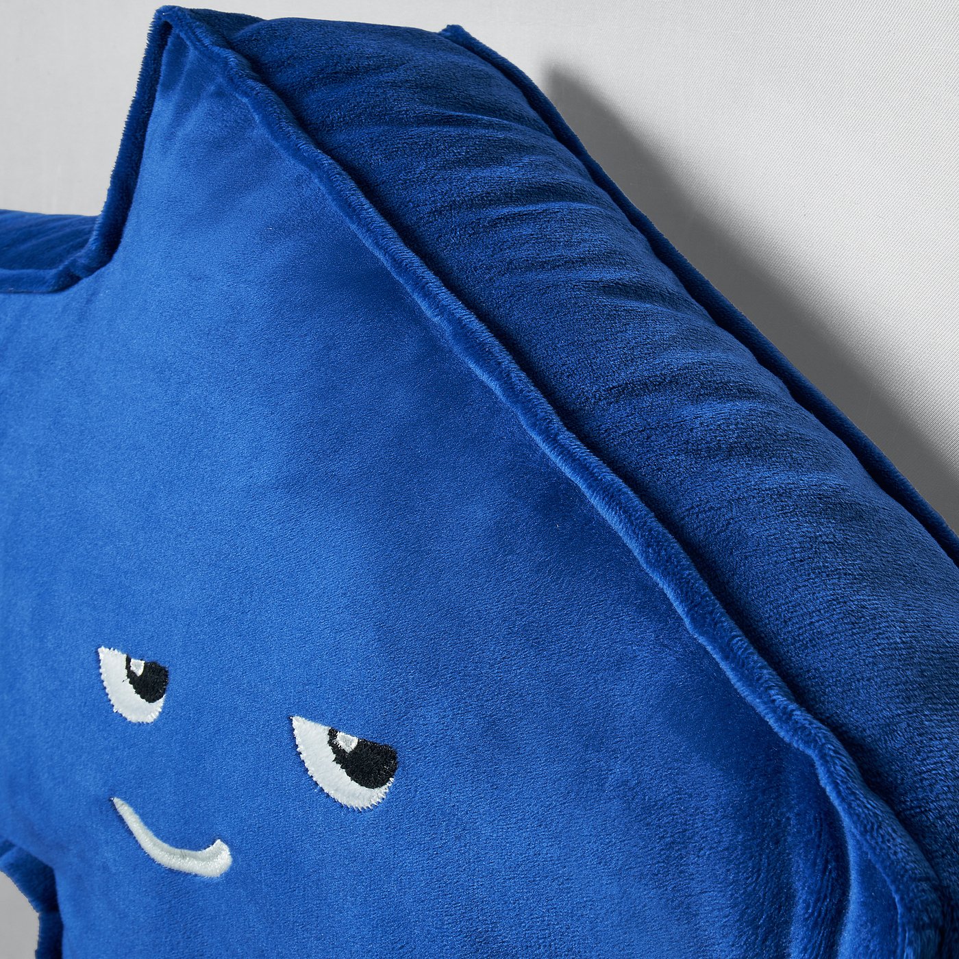 DYKAND cushion arrow/blue - IKEA