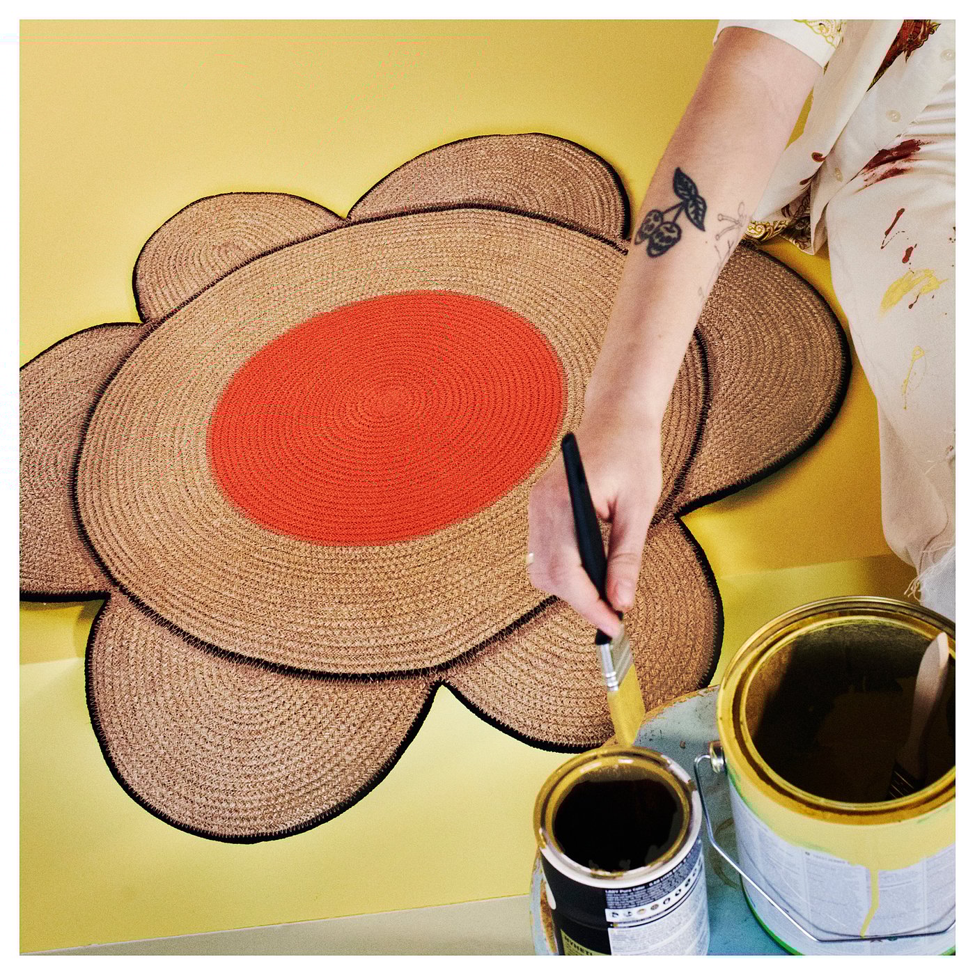 MÄVINN rug flower-shaped natural - IKEA