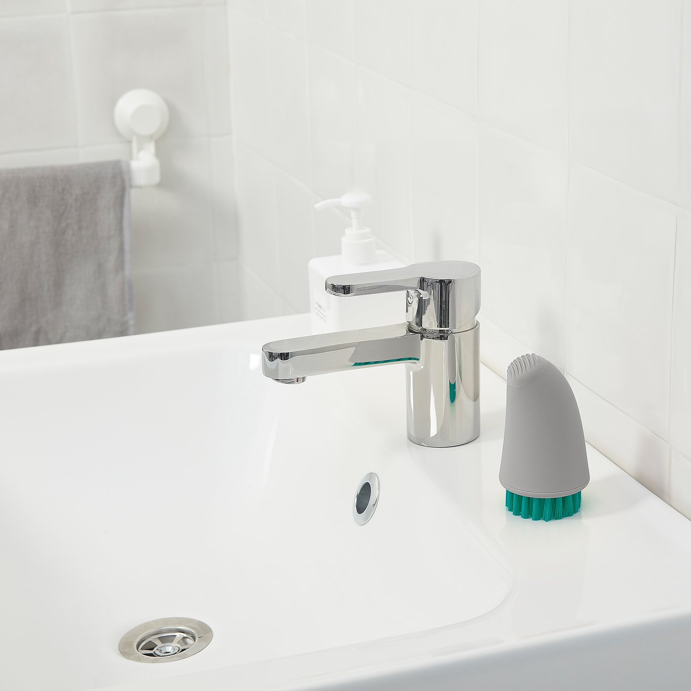 SLIBB scrubbing brush with spot cleaner - IKEA